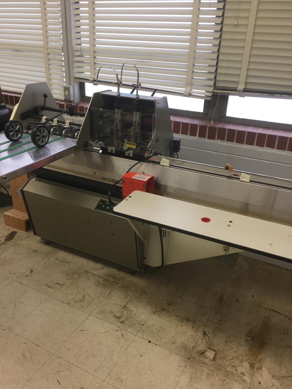 Lot #12: 2008 Rosback Booklet Saddle Stitcher 201BC - Dallas, TX - WireBids